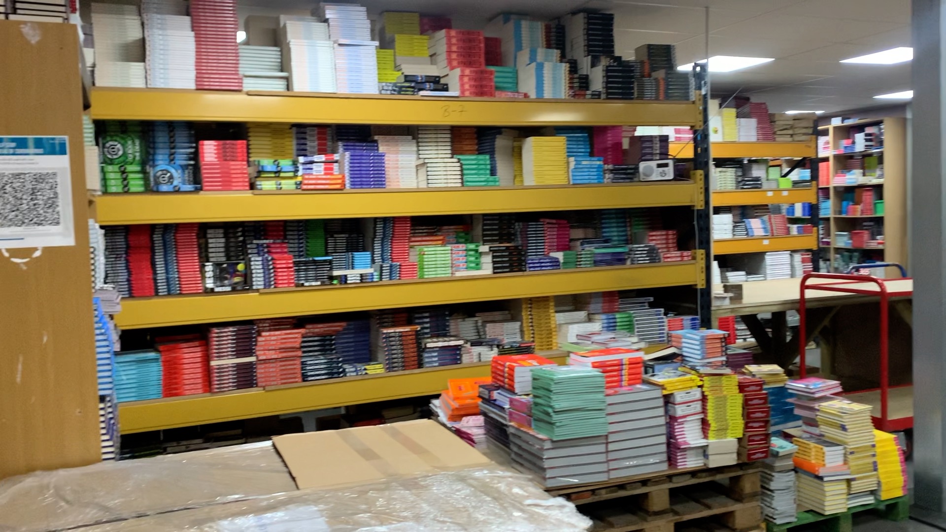 HOW TO GET 70% OFF BOOKS IN THE UK – 66 BOOK CLUB HEMEL HEMPSTEAD ...